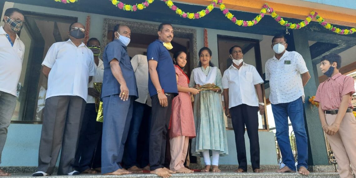 ना.ना. पाटील हायस्कूलच्या विद्यार्थ्यांचे यश - Krushival