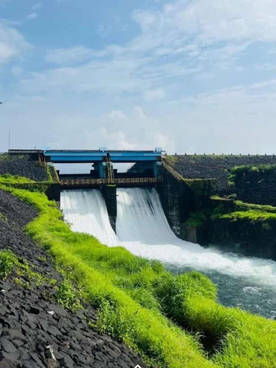 मोरबे धरण तुडुंब भरले, दोन दरवाजे उघडले - Krushival